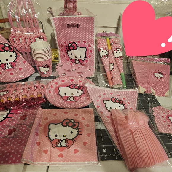 Hello Kitty | Party Supplies | Hello Kitty Pink Party Supplies Set ...
